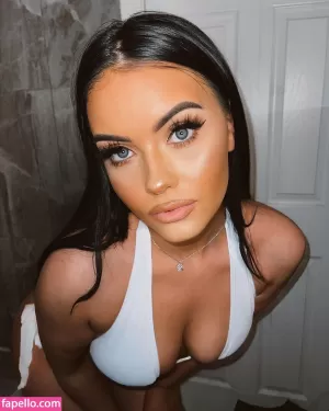 Full Video : Chloe Bain Nude Leaks OnlyFans I Nudes - Celeb Nudes