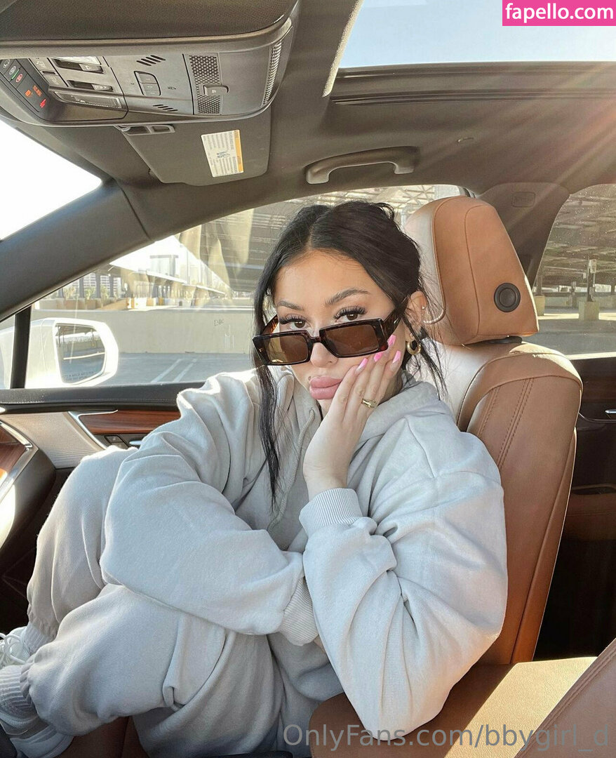 divinedaniela – I Nudes – Celeb Nudes