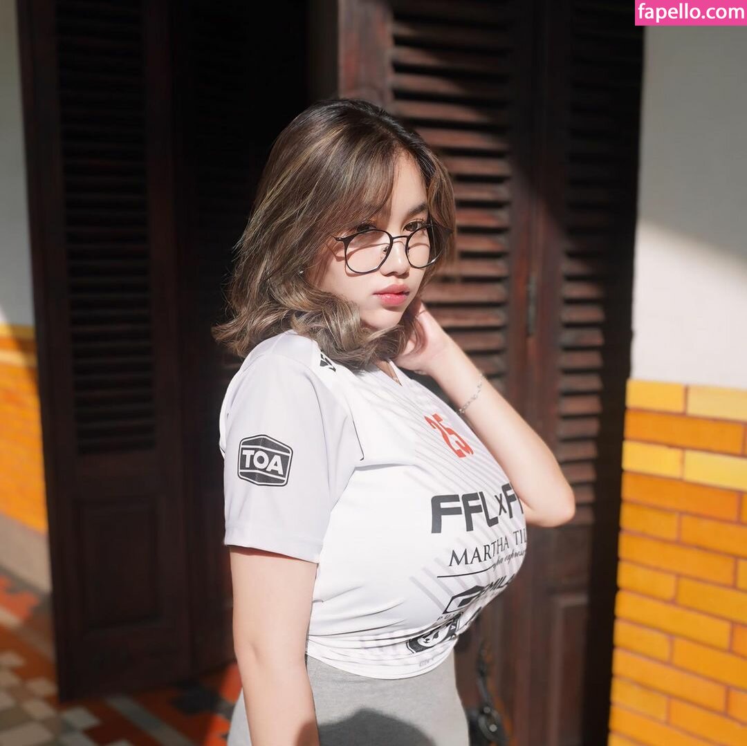 elvara-caliva – I Nudes – Celeb Nudes