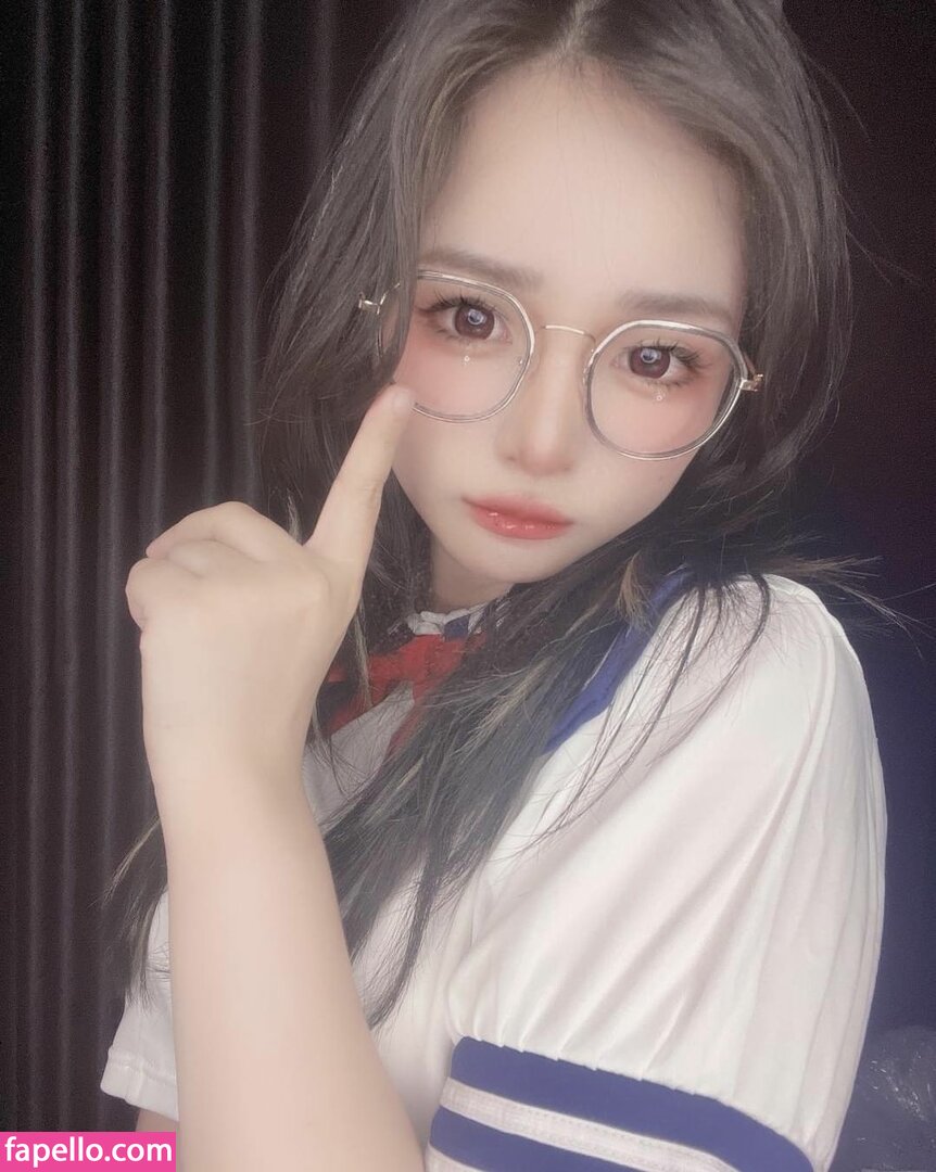 mimi-chan – I Nudes – Celeb Nudes