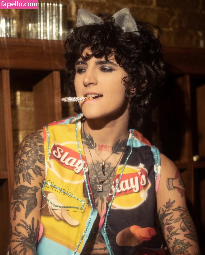 vas-hal – I Nudes – Celeb Nudes